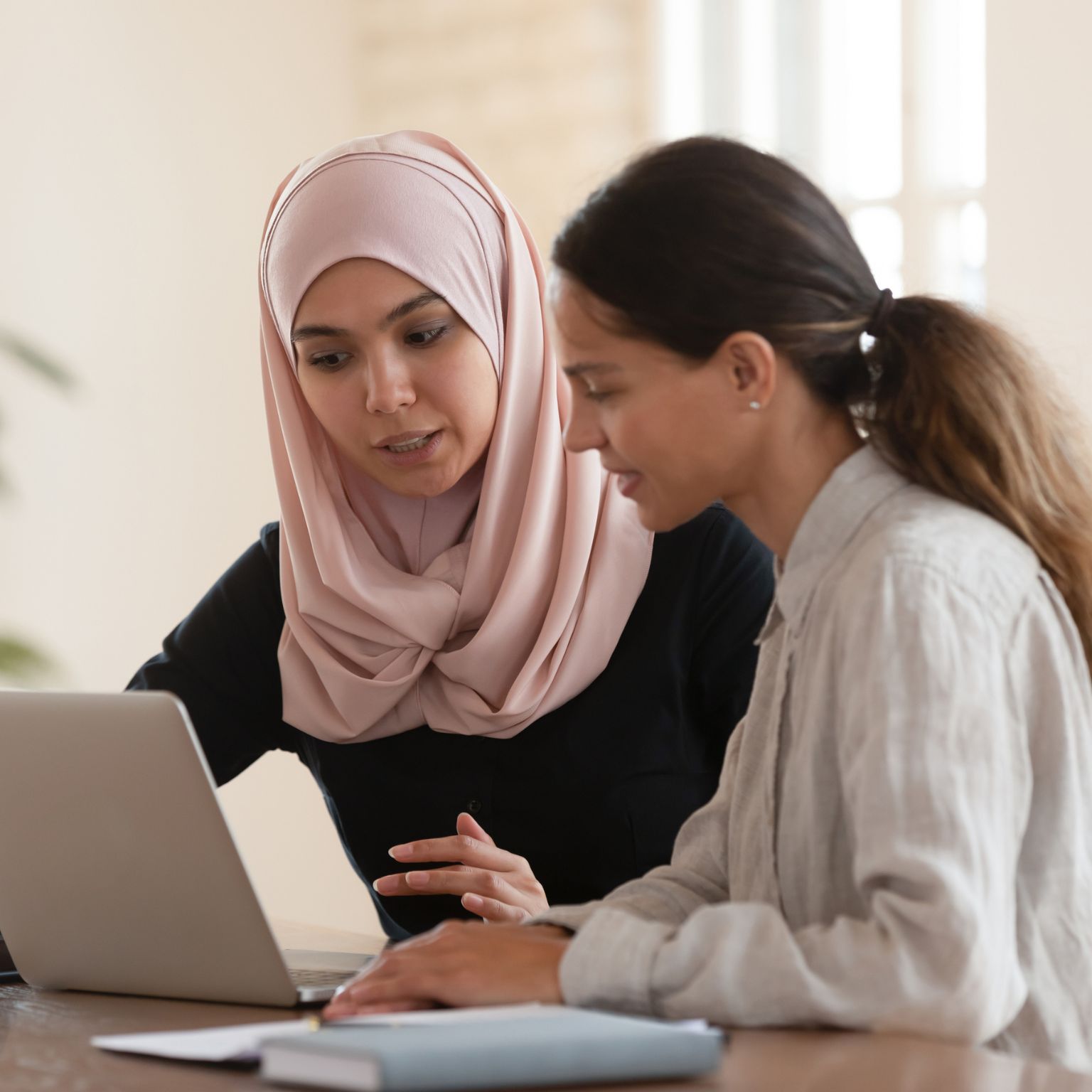 5 Reasons To Becoming A Tutor | Connex Education